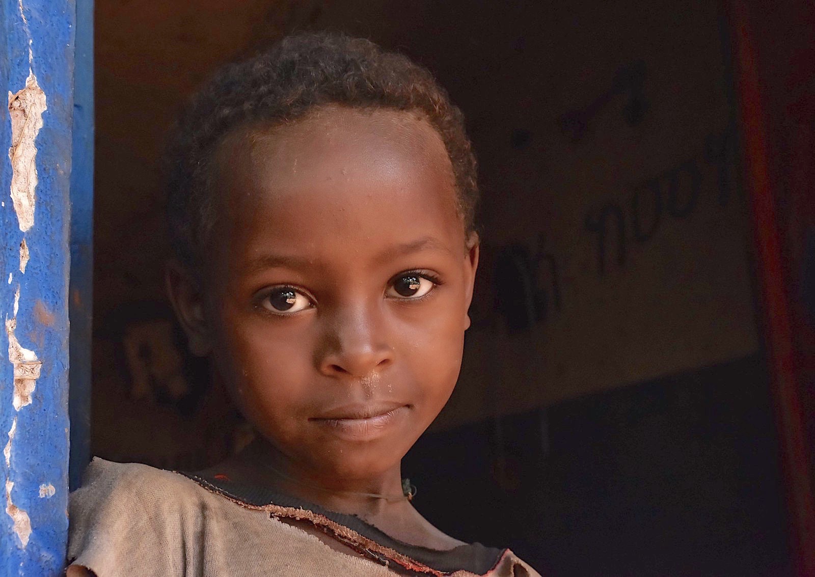 The Whole World in His Hands • Frontiers USA